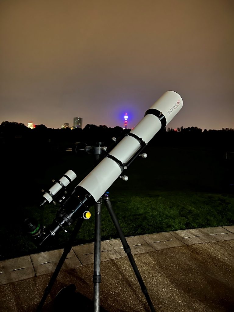 APM TMB LZOS 130 F9.2 Triplet Refractor Review - Alpha Lyrae